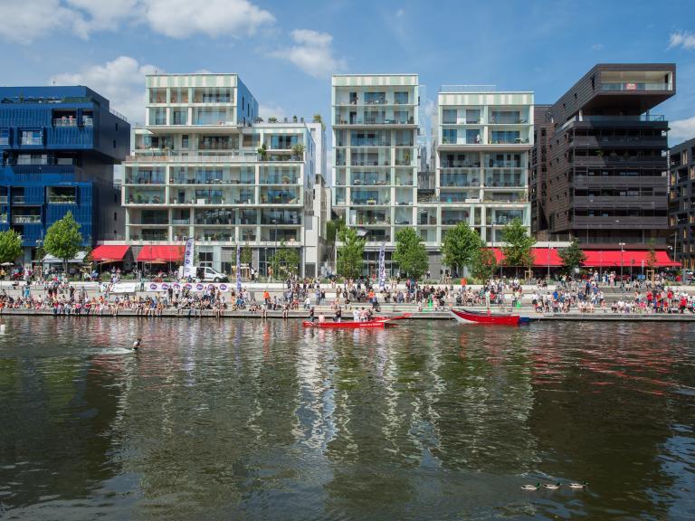 WHY YOU SHOULD SET UP IN LA CONFLUENCE | Lyon Confluence